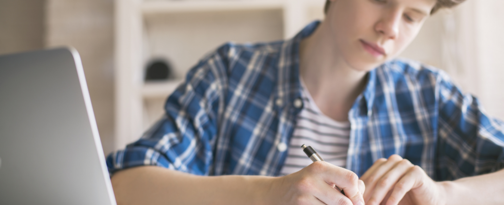 The Ultimate Guide to 2025–2026 Common App Essay Prompts